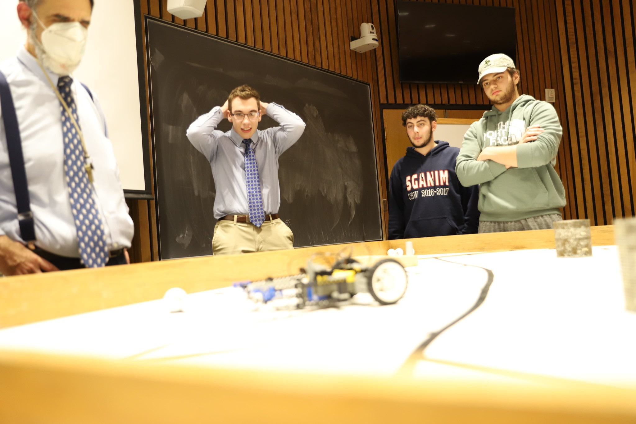 First Year Syracuse University Aerospace Engineering Students Test ...