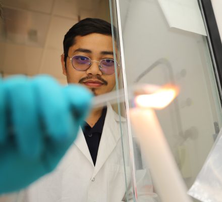 Using Candles to Make Super-Slippery Surfaces - ECS – Syracuse University